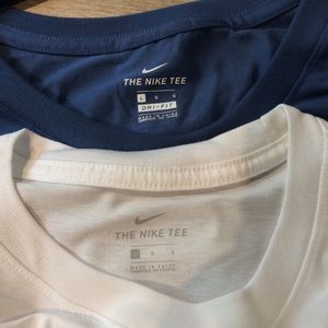 Nike | Tops | L Nike Tee Bundle | Poshmark